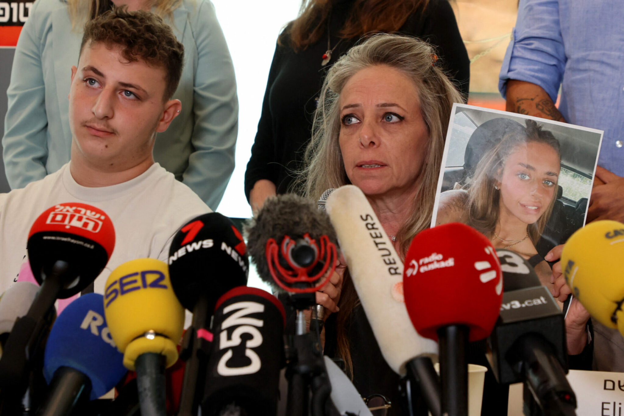 Only remaining teen hostages and Mia Shem, seen in Hamas hostage video ...